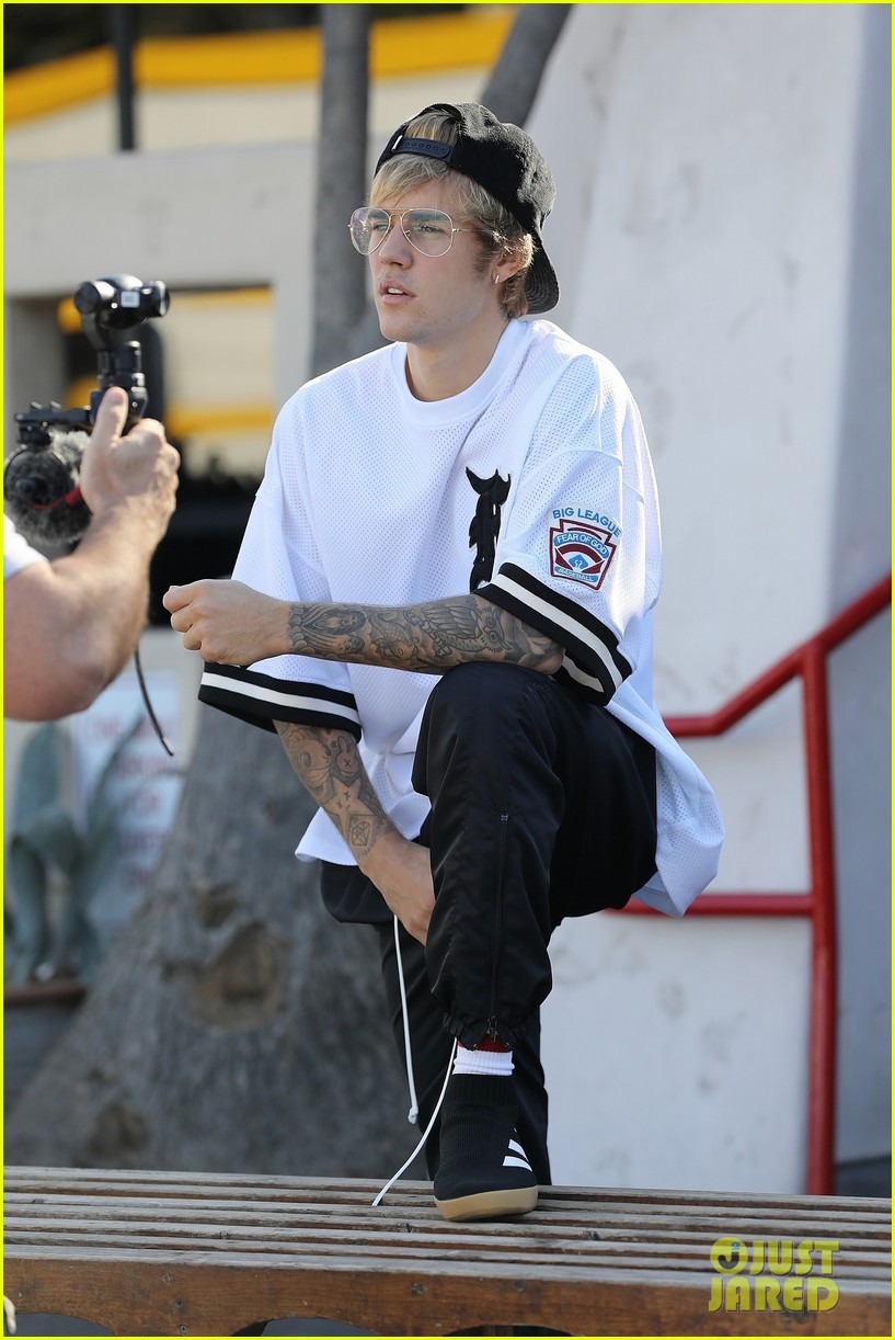 Full Sized Photo of justin bieber works up a sweat at morning dance ... Full Sized Photo of justin bieber works up a sweat at morning dance ...