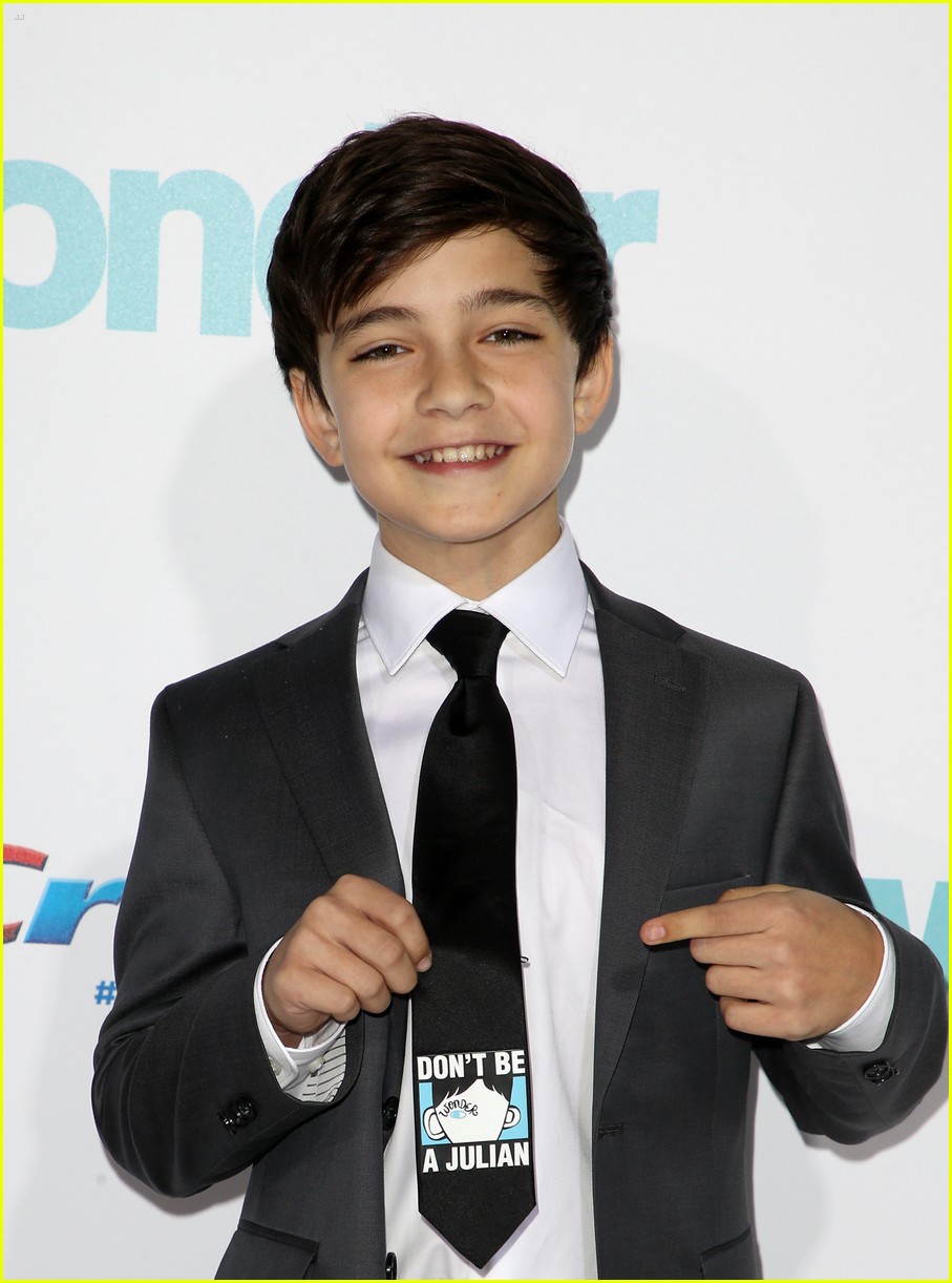 Danielle Rose Russell & Jacob Tremblay Hit 'Wonder' Premiere in Los ...