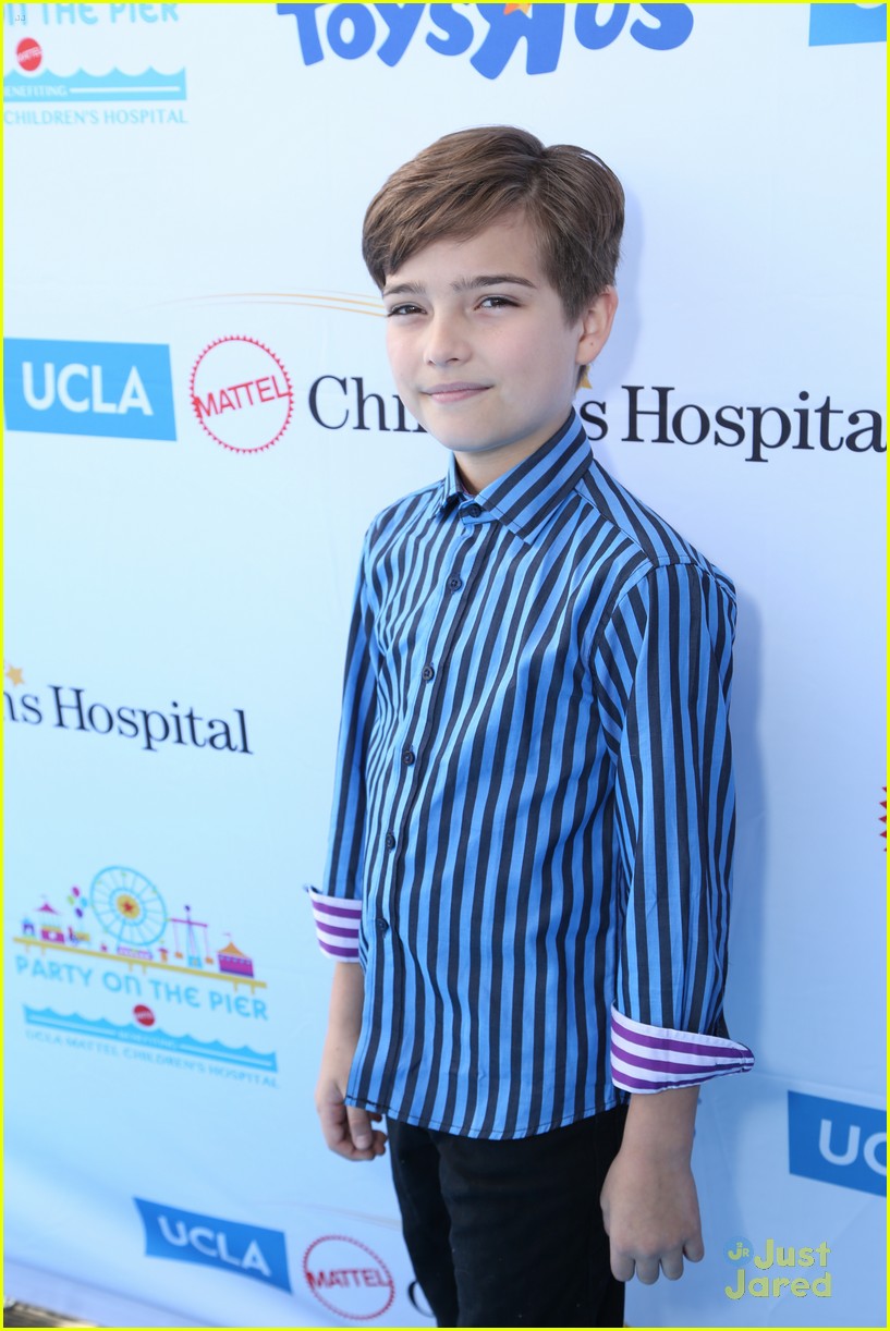 Brec Bassinger, DeVore Ledridge, Sofia Wylie & More Step Out For Mattel ...