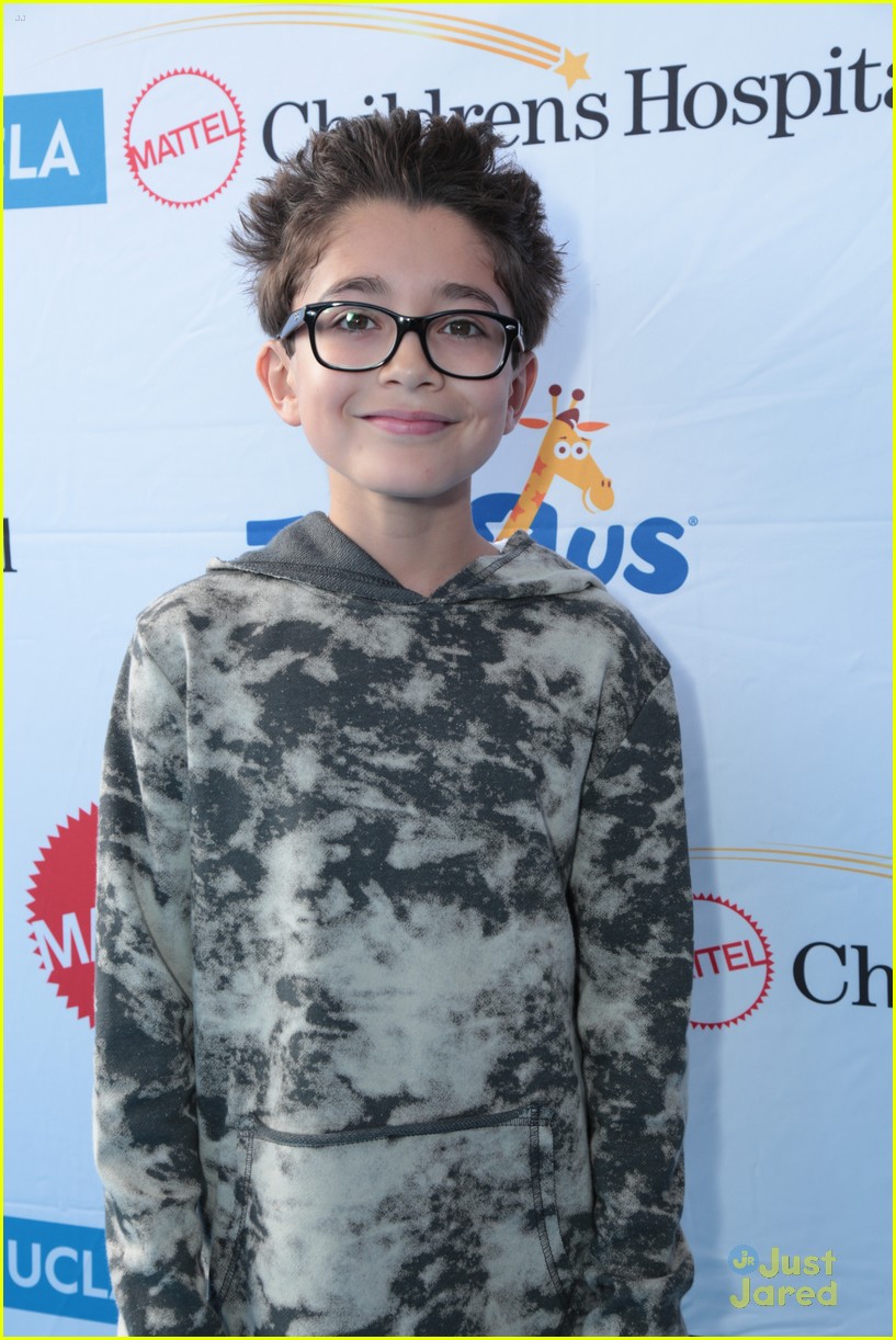 Brec Bassinger, DeVore Ledridge, Sofia Wylie & More Step Out For Mattel ...