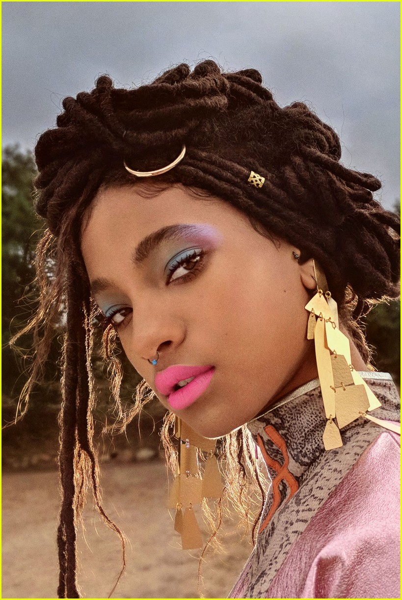 Willow Smith Looks Stunning In Girlgaze Zine Cover Shoot Photo 1124137 Photo Gallery