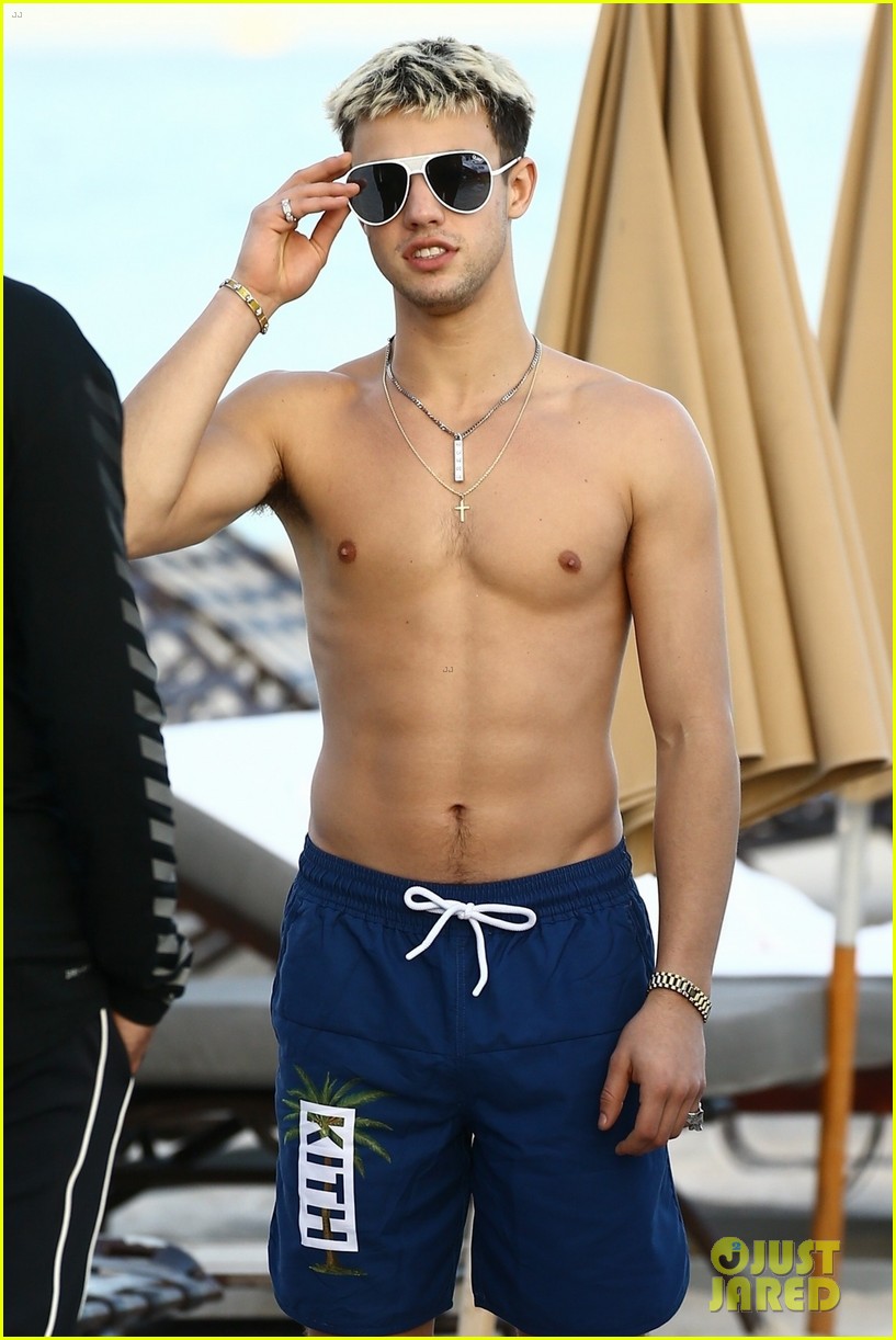 Cameron Dallas & Jack & Jack Are Shirtless Beach Studs On New Year's ...