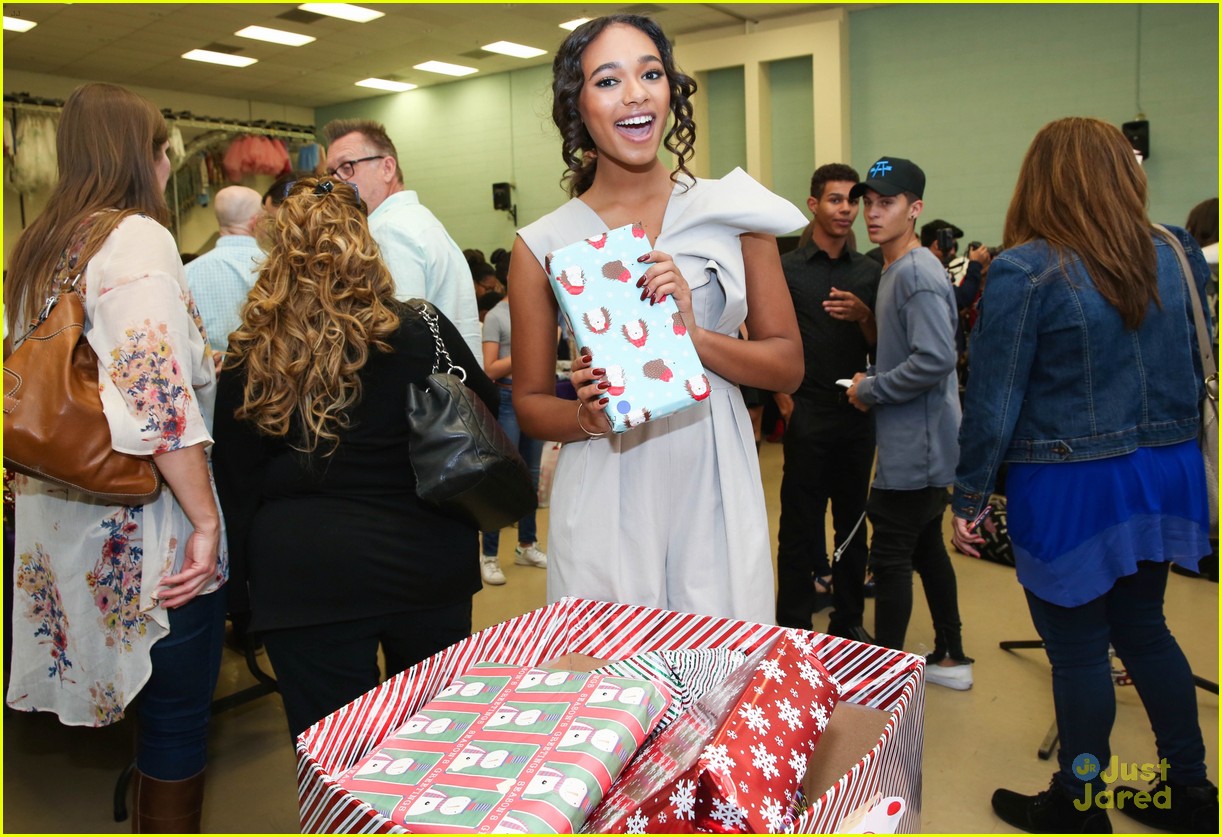 Chandler Kinney Continues Giving Back & Reveals The Impact of 'Chandler ...