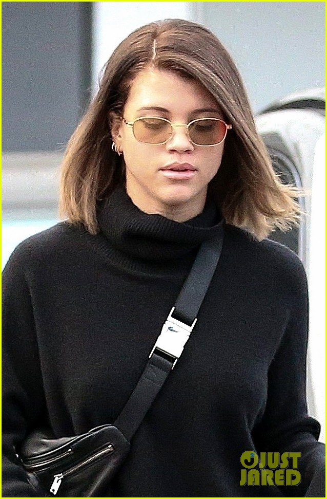 Sofia Richie Says Goodbye to Blonde Hair, Debuts New Brunette Look ...
