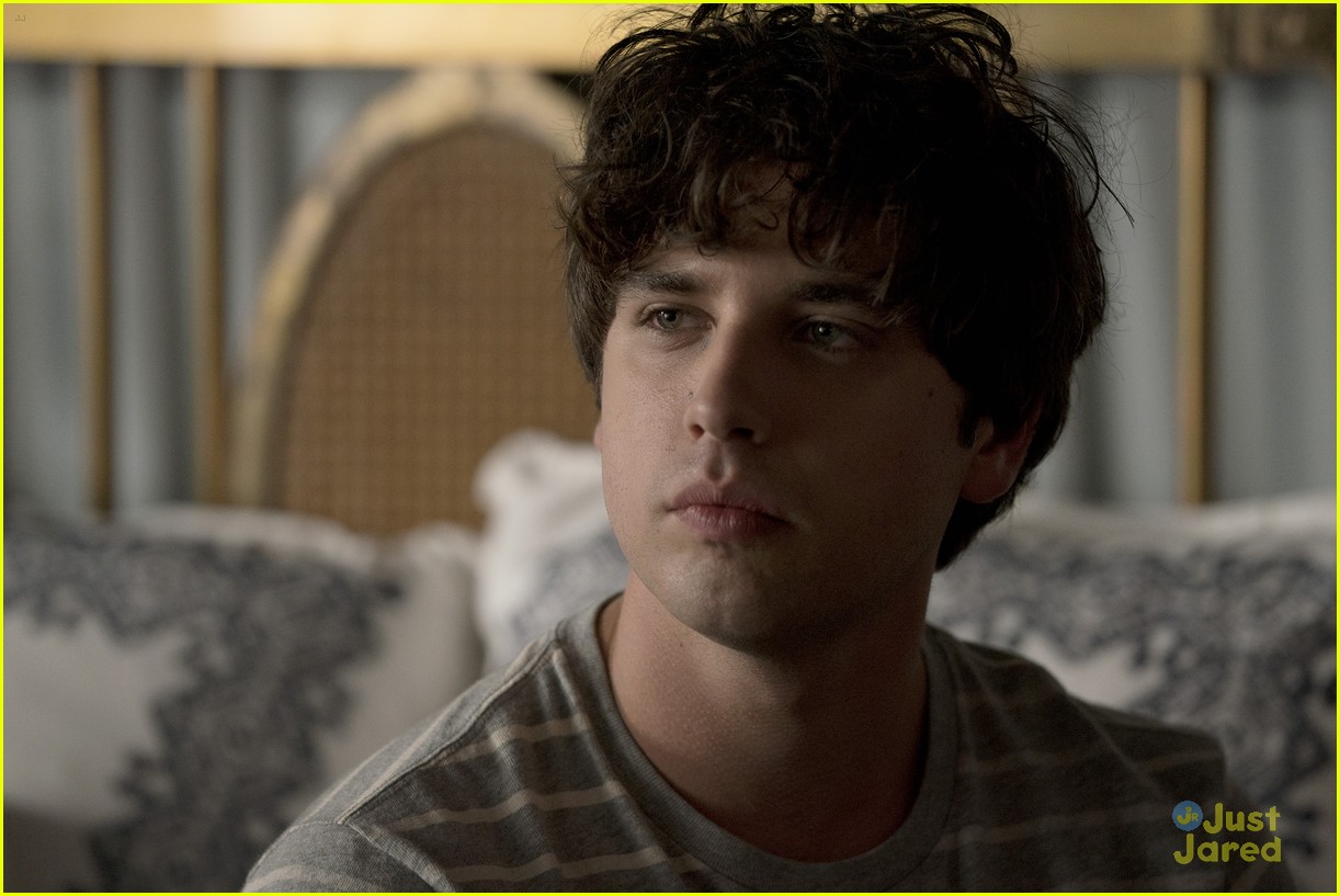 Full Sized Photo of the fosters invisible stills brandon grace focus 30 ...