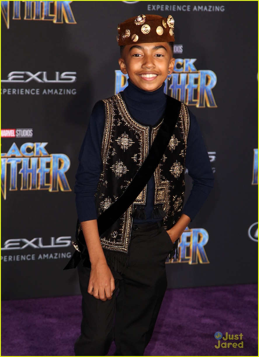 Kayla Maisonet, Nathaniel Potvin, Chloe Bennet & More Step Out for ...