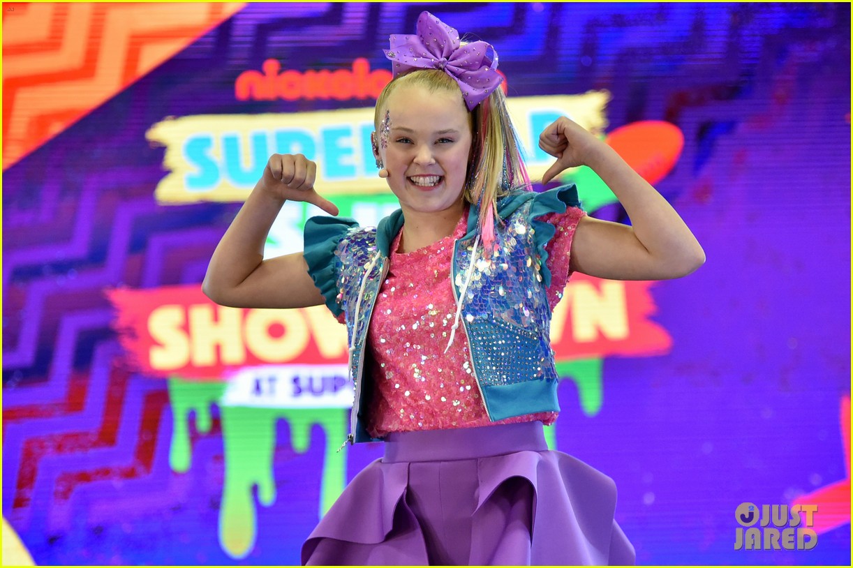 JoJo Siwa Takes The Stage at NFL Play 60 Kids Day During Super Bowl ...