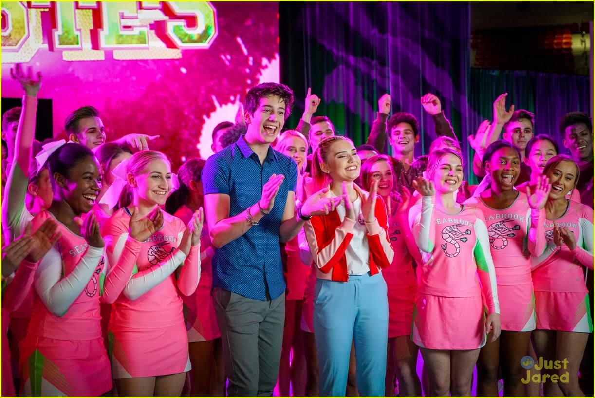 Full Sized Photo of zombies cheer routine milo meg exclusive 01 ...