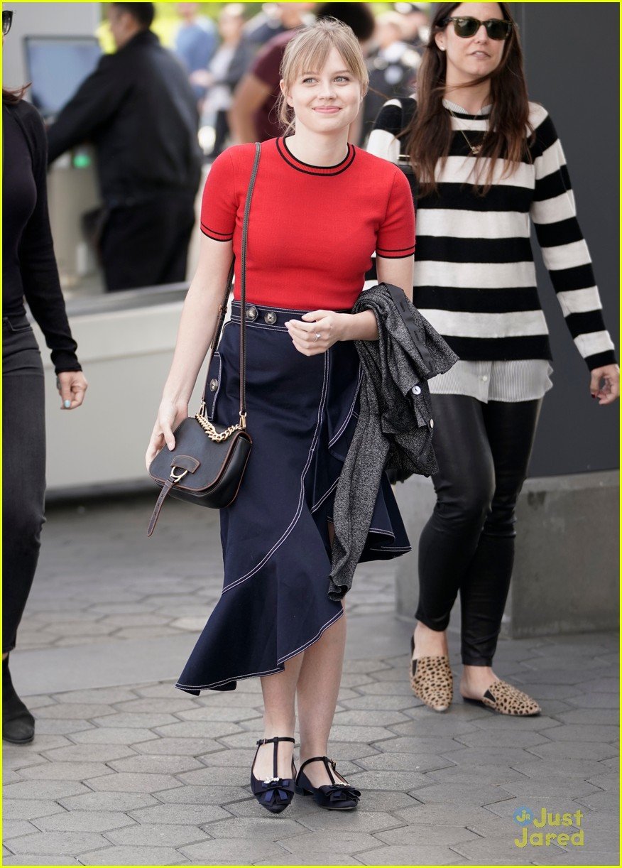 Angourie Rice's New Movie 'Every Day' Gets Two New Sneak Peek Clips ...