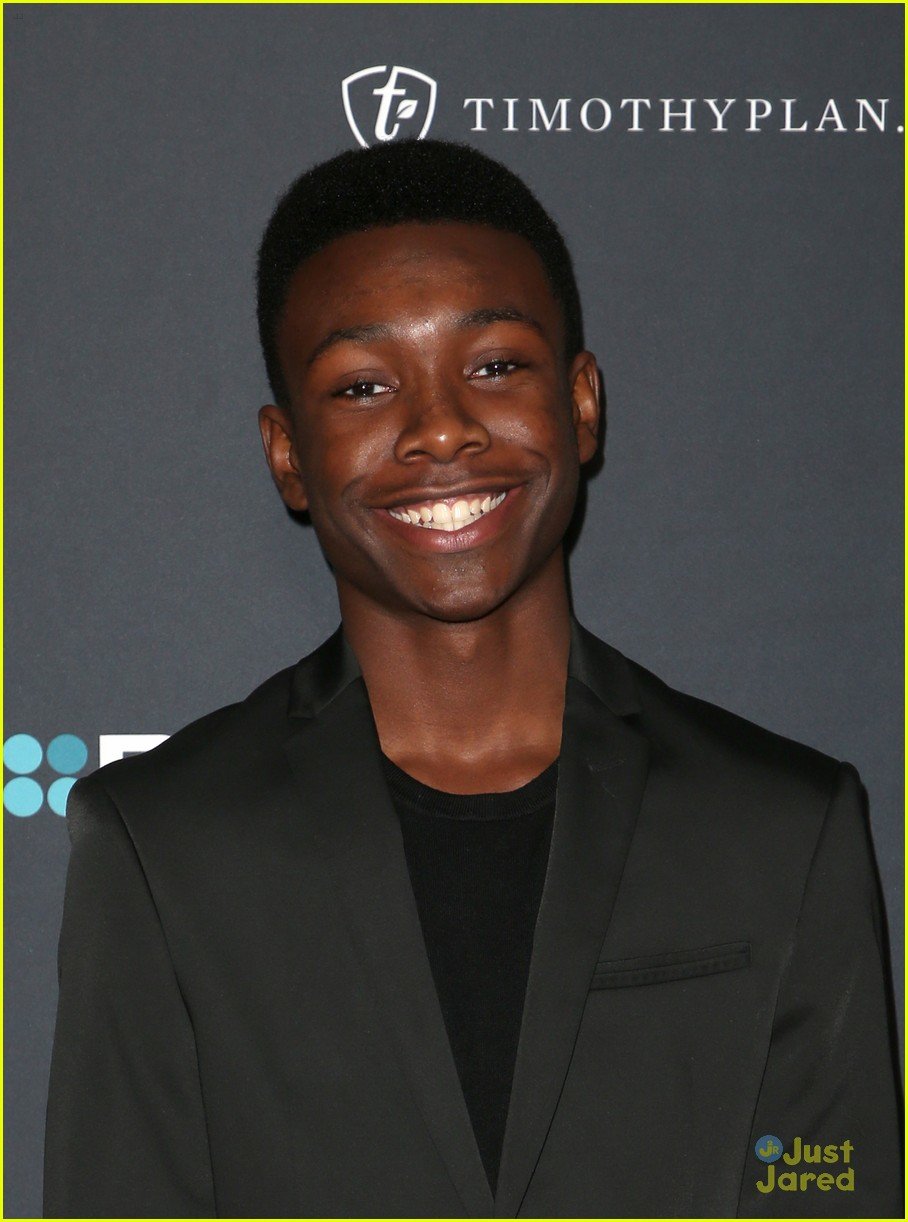 Hannah Zeile Previews Teen Kate's Struggles on 'This Is Us' | Photo ...