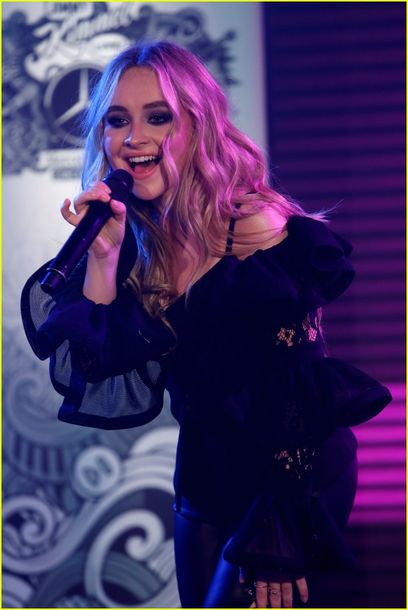 Sabrina Carpenter & Jonas Blue Perform 'Alien' on 'Jimmy Kimmel Live ...