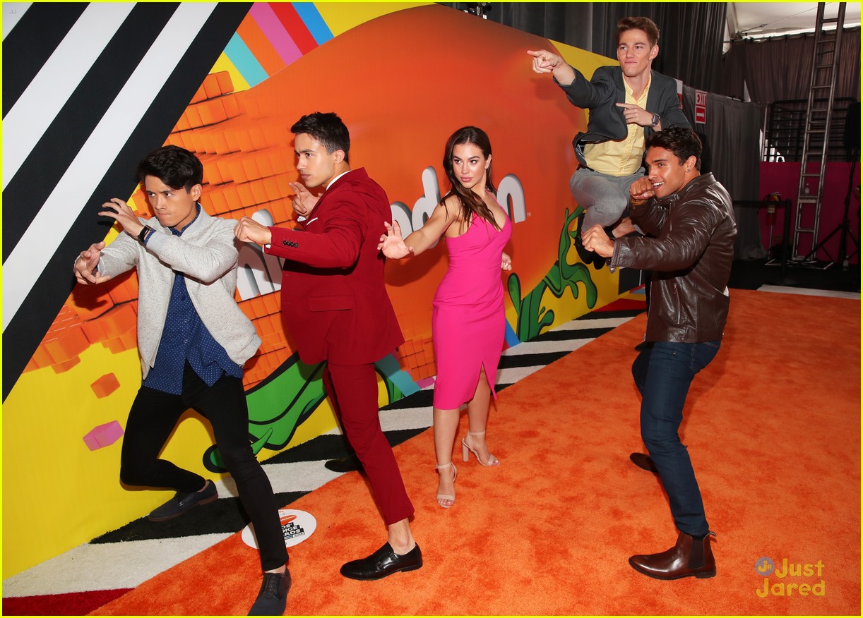 Nickelodeon's 'Hunter Street' Cast Hits Up Kids' Choice Awards 2018 ...