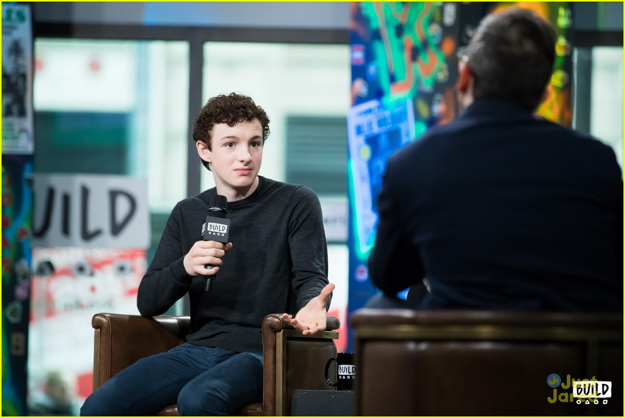 Malina Weissman & Louis Hynes Talk Pressure of Turning a Beloved Book ...