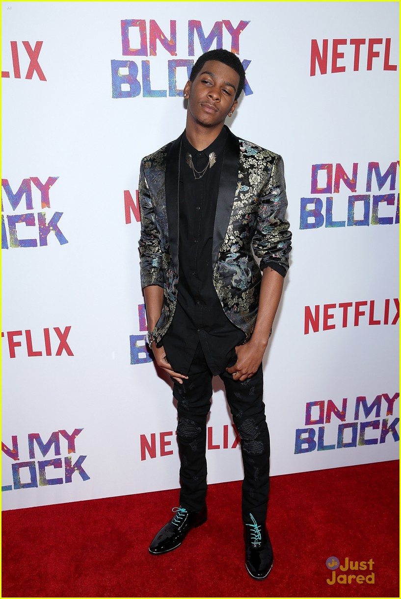 Ronni Hawk Debuts Brand New Look For 'On My Block' Premiere | Photo ...