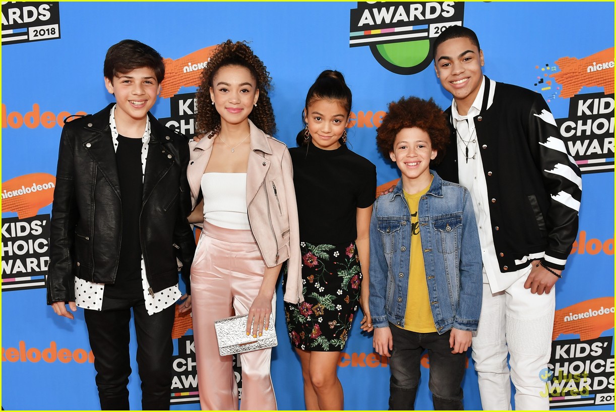 Full Sized Photo of siena agudong star falls cast 2018 kcas 03 | Siena ...