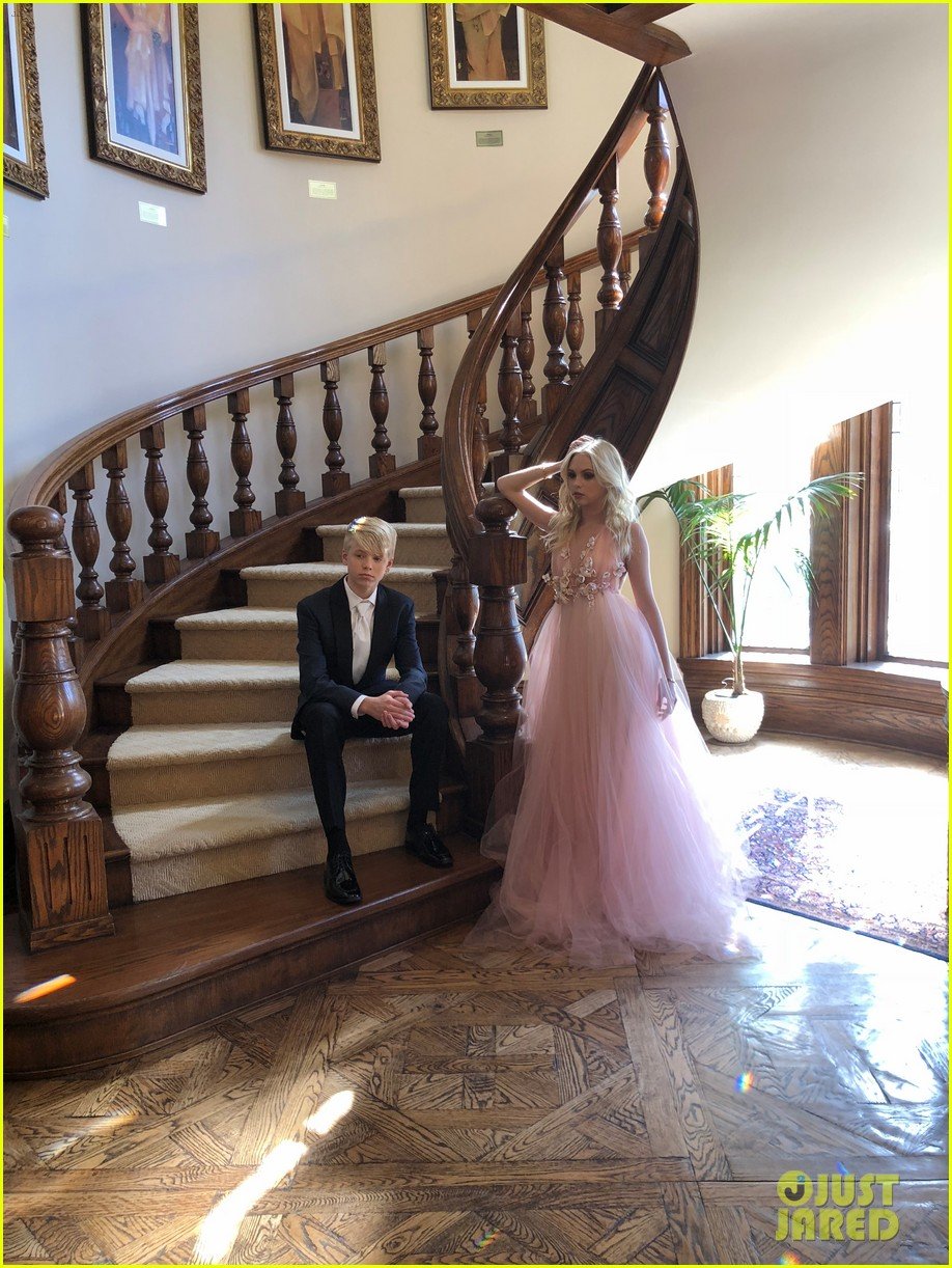 Meg Donnelly & Corey Fogelmanis Go Behind-the-Scenes at YSBnow's Prom ...