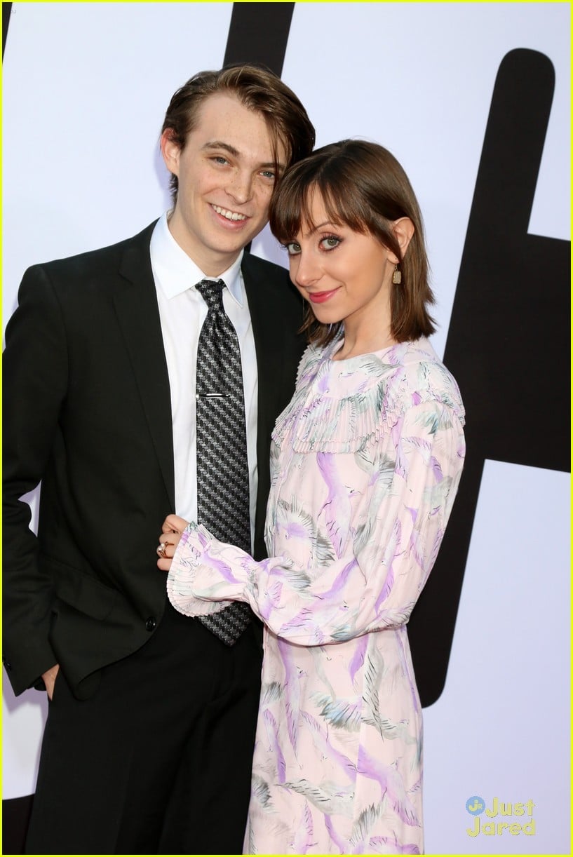 Dylan Riley Snyder & Allisyn Ashley Arm Couple Up For 'Blockers ...