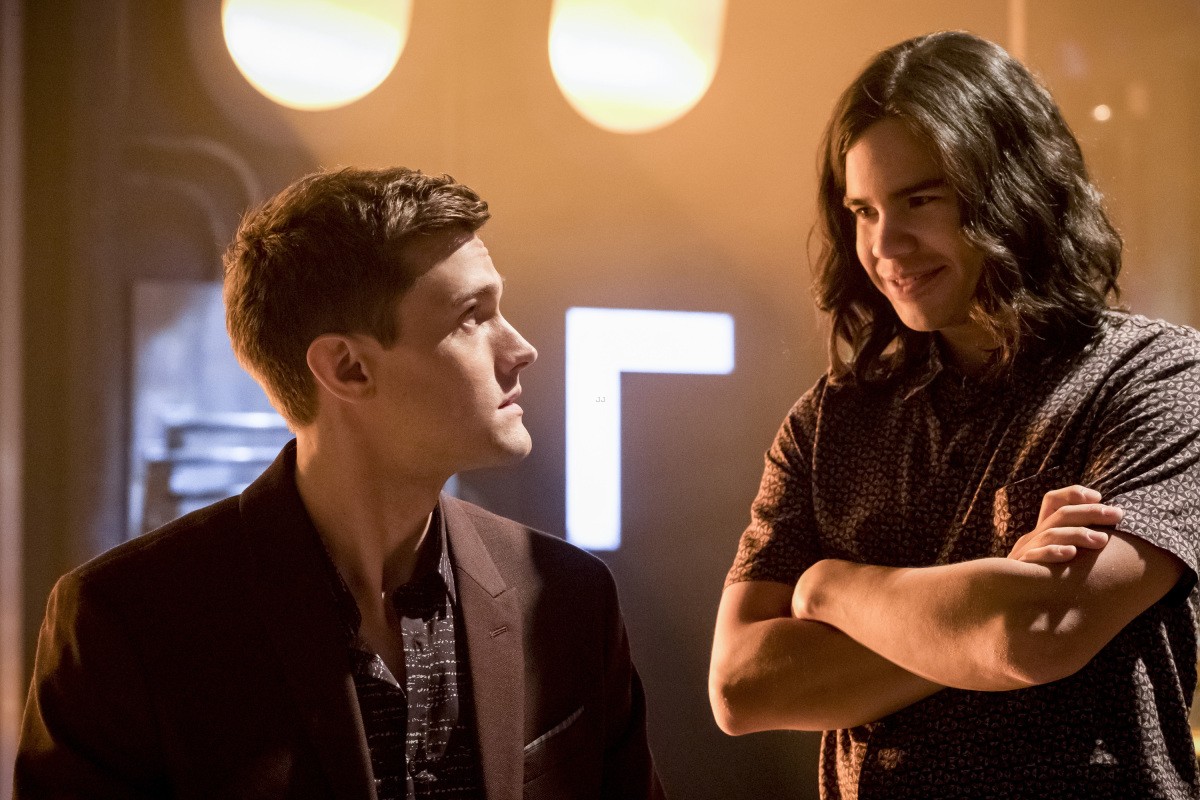 Grant Gustin Details How Barry Allen Will Handle Ralph's [SPOILER] on ...