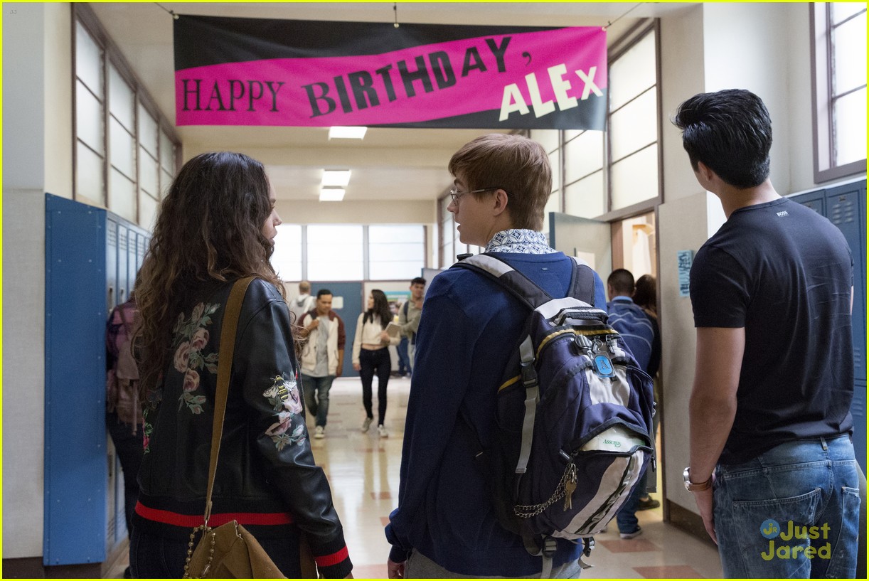 Full Sized Photo of alex miles heizer recovery 13rw 02 | Miles Heizer ...