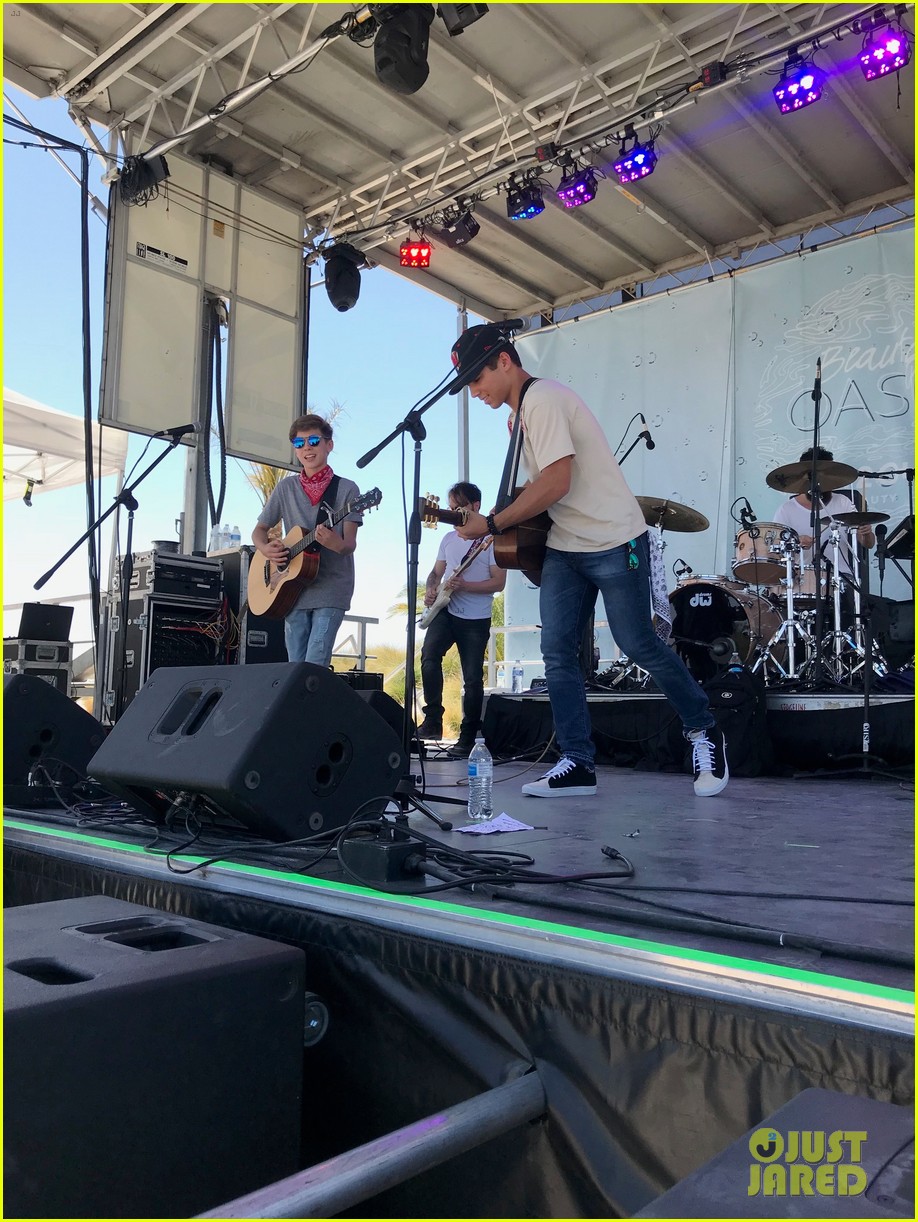 Full Sized Photo of cb30 takes fans behind the scenes of their ...