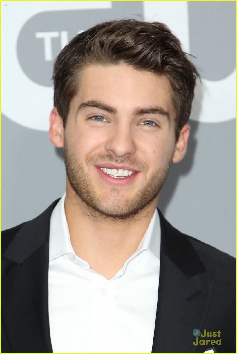 Cody Christian Debuts First Look at New Show 'All-American' at CW ...