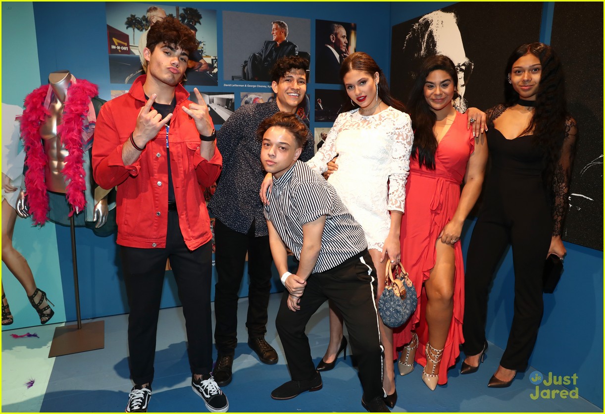 Full Sized Photo of isabel may emery kelly on block stars netflix party ...