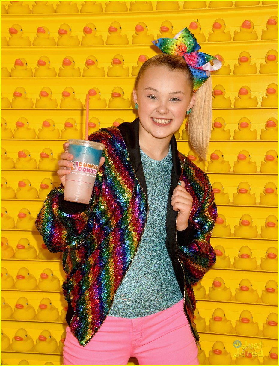 Full Sized Photo of jojo siwa dunkin donuts event hair down quote 23 ...