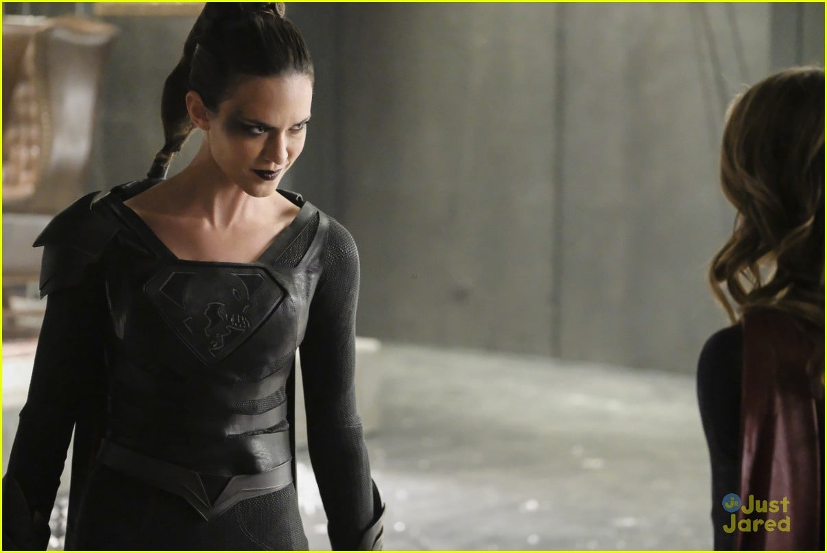 Full Sized Photo of alex ruby bond protect supergirl tonight 12 | Reign ...