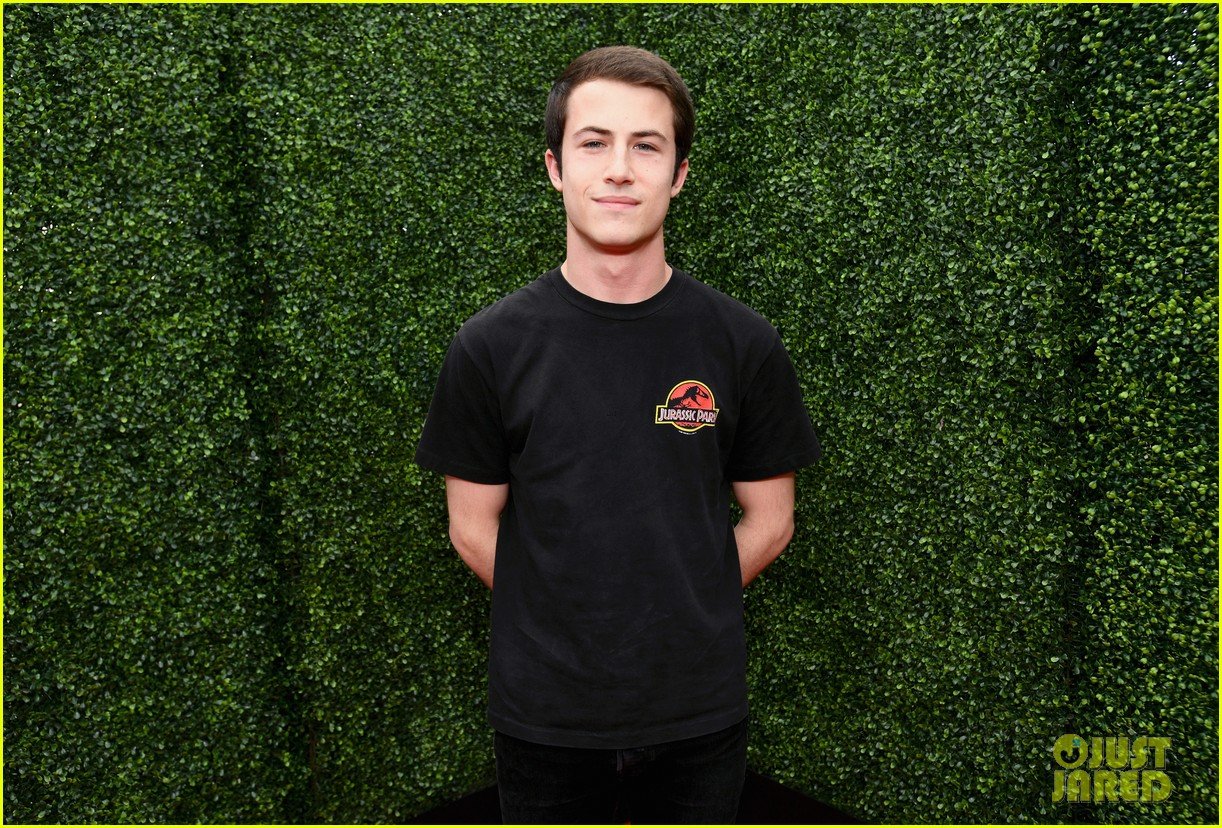 Katherine Langford Joins '13RW' Cast at MTV Awards Once Last Time ...