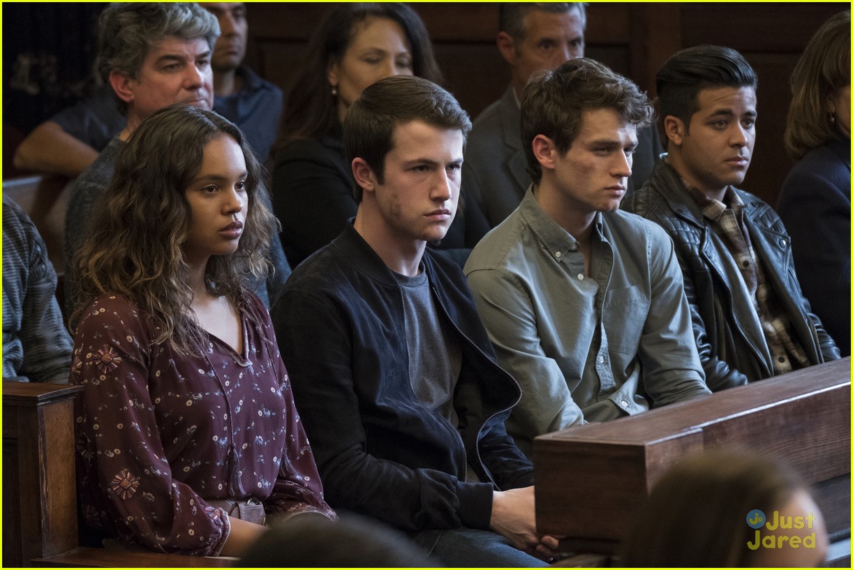 Dylan Minnette Wants To Explore Clay & Justin's Friendship More in '13 ...