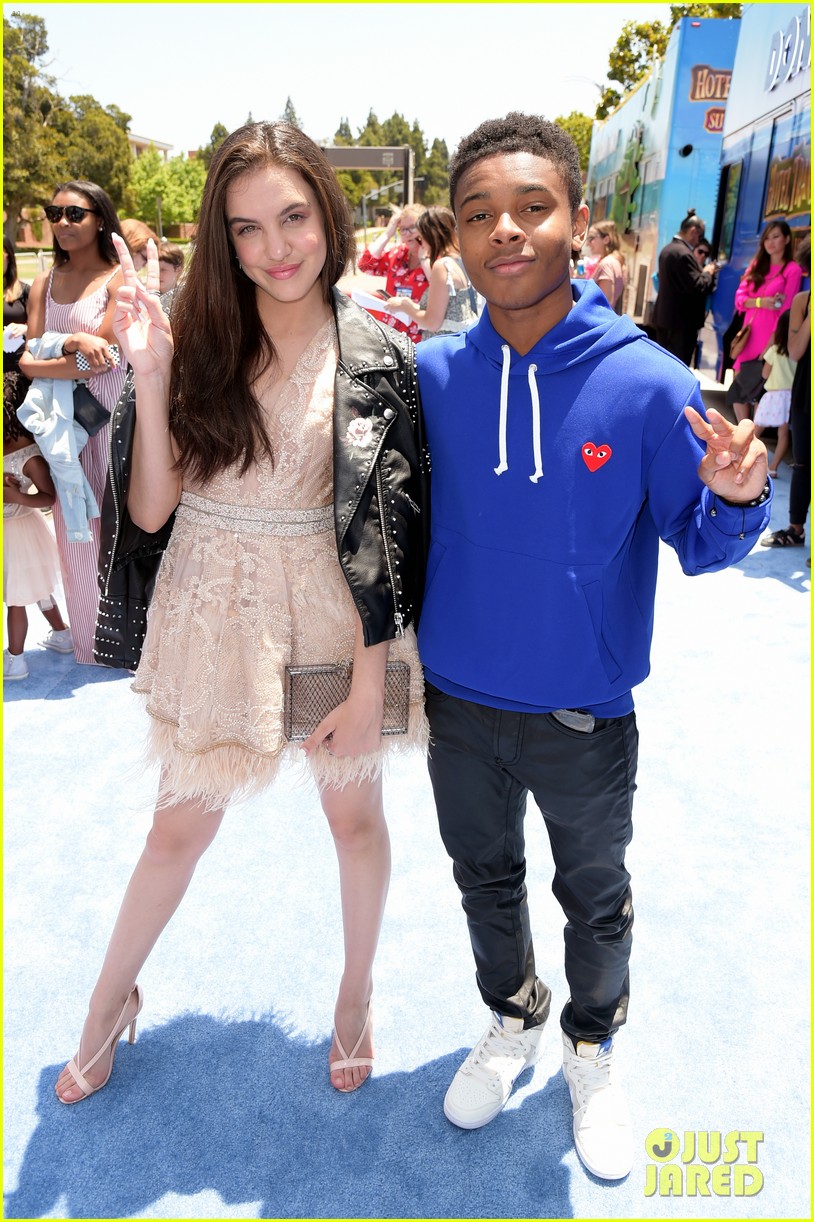 Full Sized Photo of lilimar sky katz wear same sparkly color to hotel ...