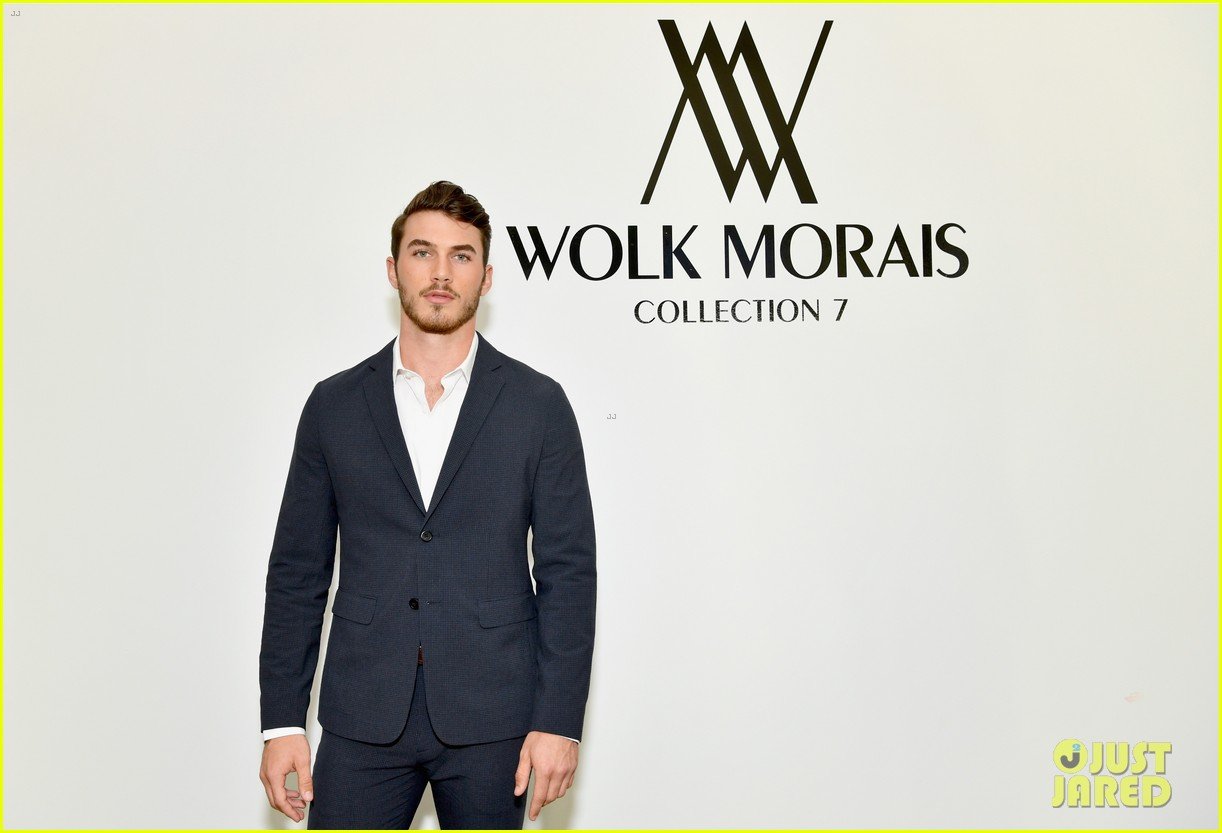 Katherine McNamara, Chandler Kinney, & More Step Out in Style for Wolk ...