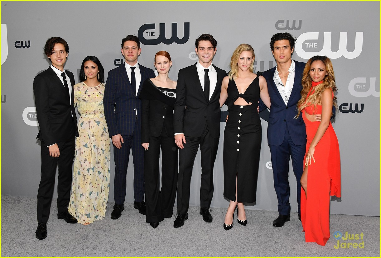 Which 'Riverdale' Character Will Bust Archie Out of Jail in Season 3 ...