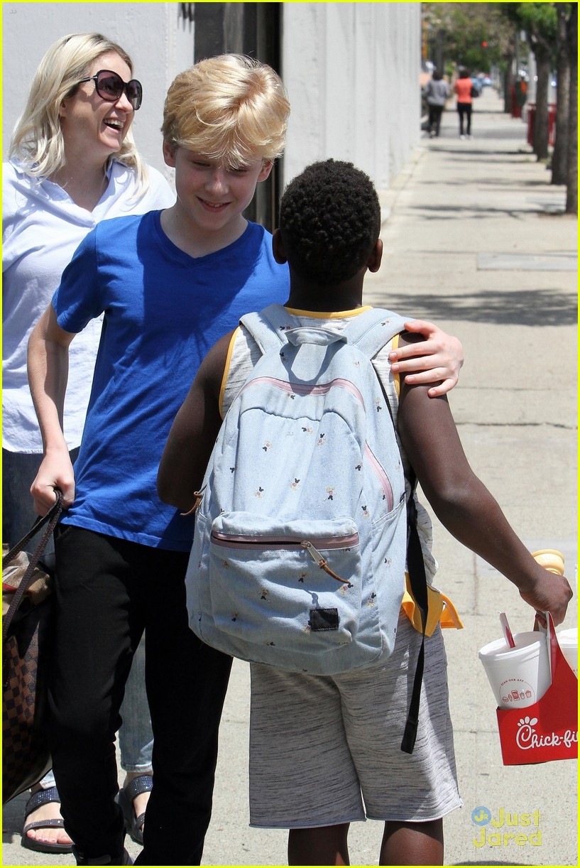 Young Pros Rylee Arnold, Brightyn Brems, & More Head To Studio For ...