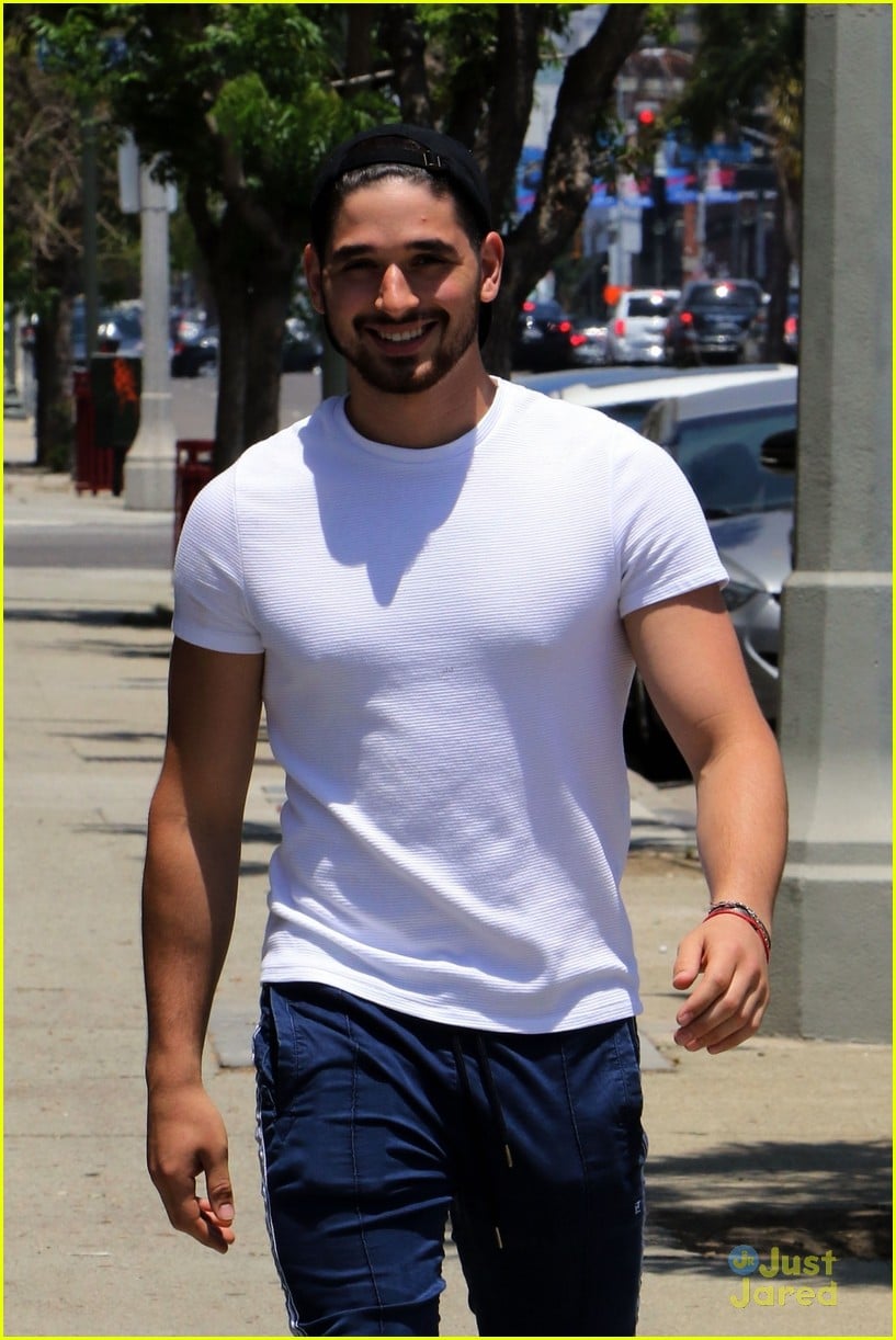 Young Pros Rylee Arnold, Brightyn Brems, & More Head To Studio For ...