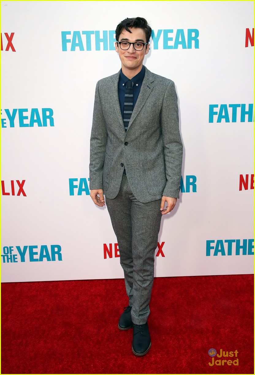 Joey Bragg Gets Support From Girlfriend Audrey Whitby at 'Father Of The ...