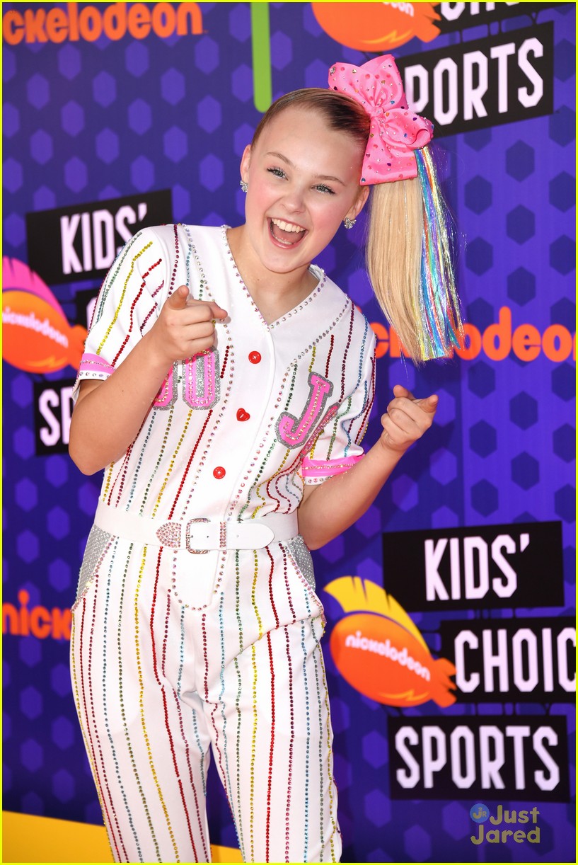 JoJo Siwa, Rico & Raini Rodriguez Step Out For Kids' Choice Sports ...