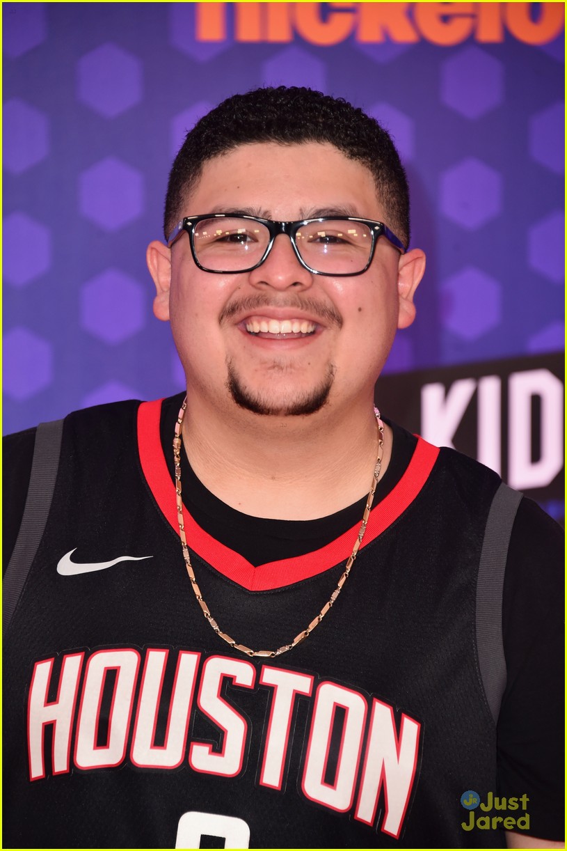 JoJo Siwa, Rico & Raini Rodriguez Step Out For Kids' Choice Sports ...