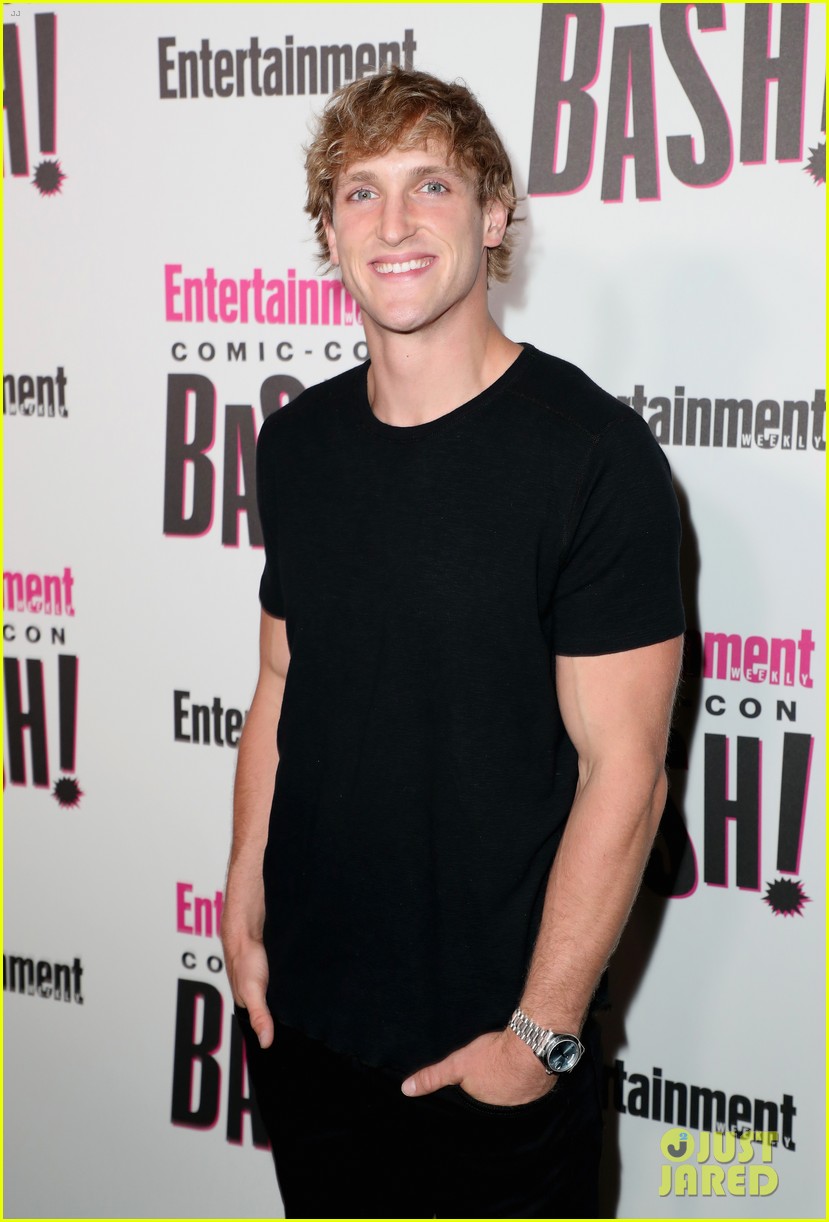 Logan Paul & Chloe Bennet Make Red Carpet Debut During Comic-Con ...