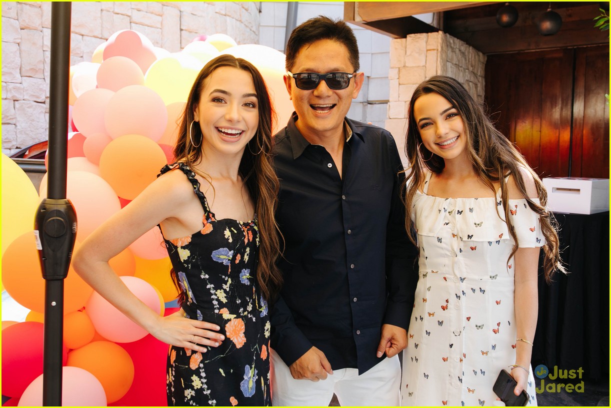 Veronica & Vanessa Merrell Celebrate Launch of New Fashion Line, True ...