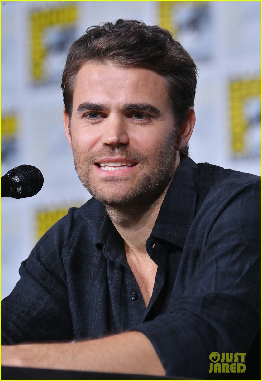 Paul Wesley Talks About 'Tell Me a Story' at Comic-Con! | Photo 1173480 ...