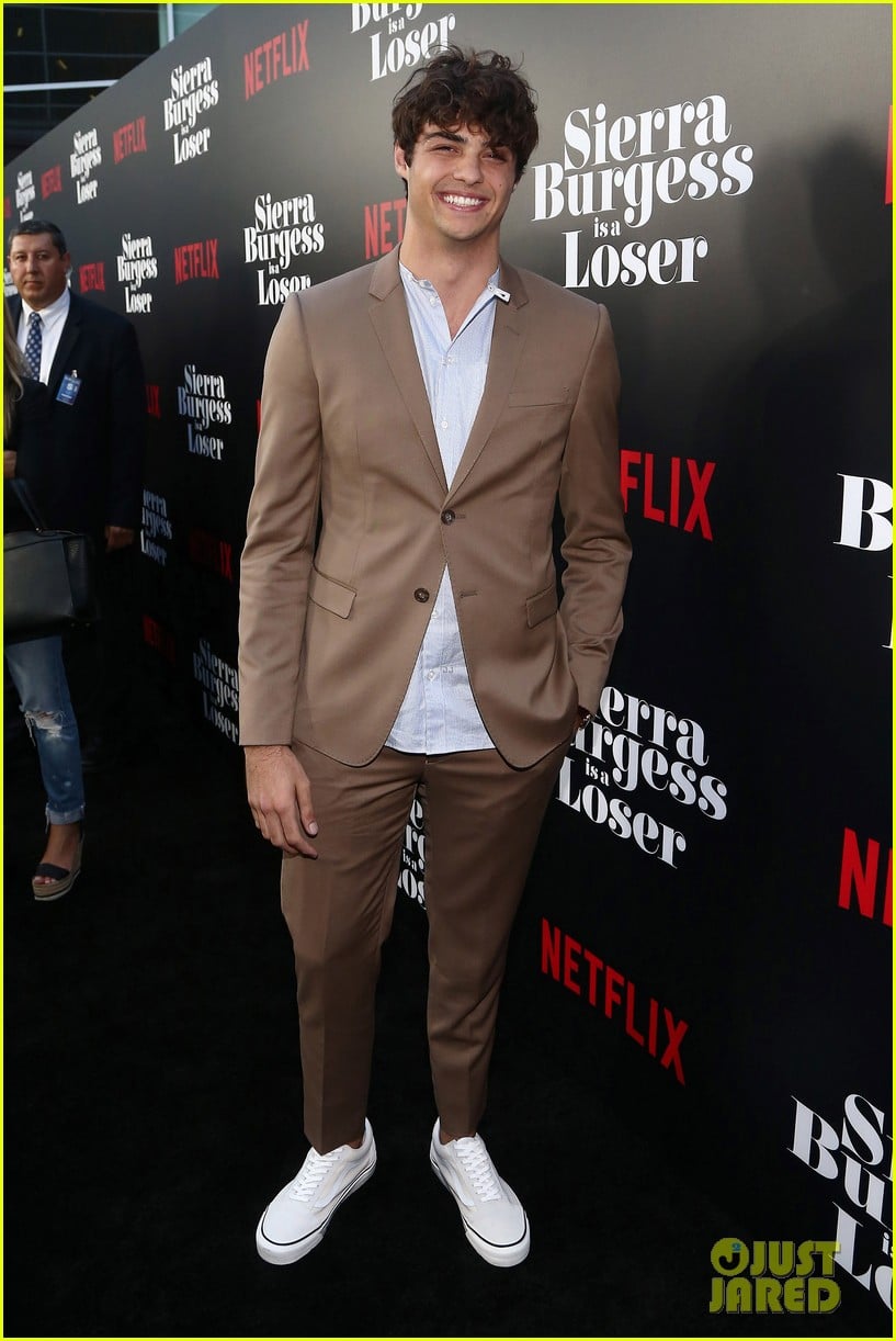 The Internet's New Boyfriend Noah Centineo Premieres New Movie 'Sierra ...