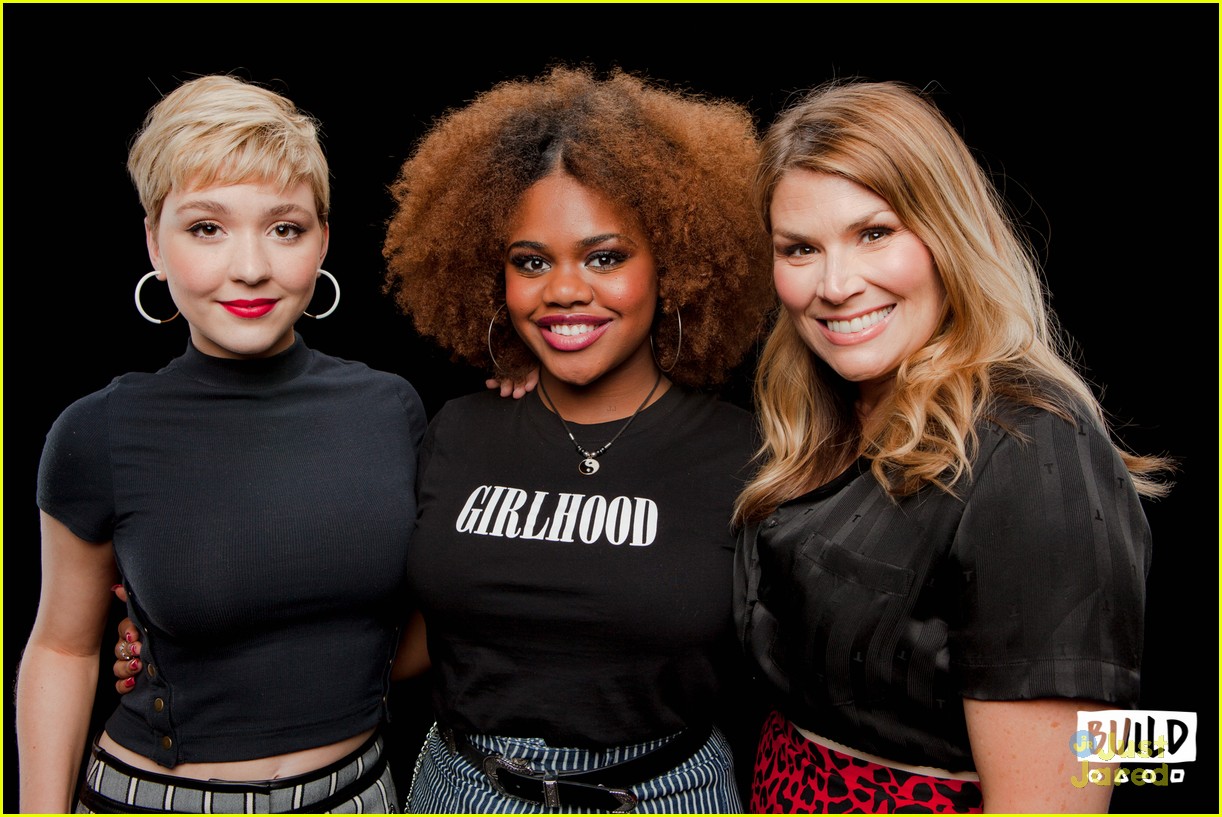 Full Sized Photo of cozi zuehlsdorff dara renee heidi build series ... Full Sized Photo of cozi zuehlsdorff dara renee heidi build series ...