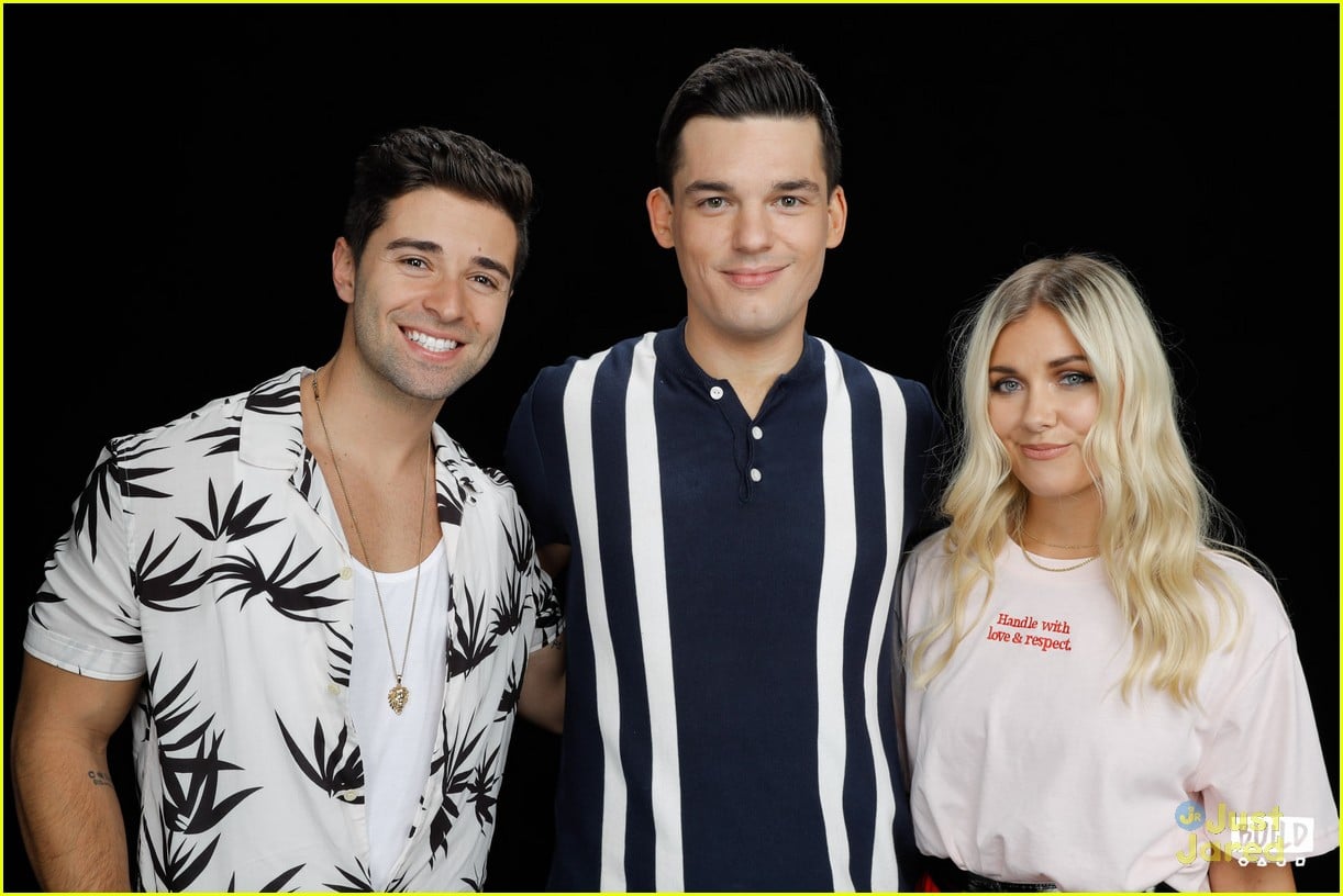 Jake Miller Signs New Record Deal with Sony Red | Photo 1175920 - Photo Gallery | Just Jared Jr.