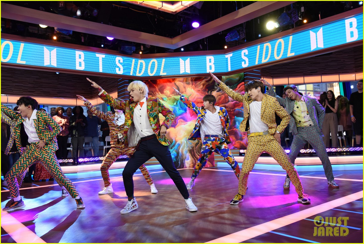 BTS Give Incredible Performance on 'Good Morning America' - Watch Now ...