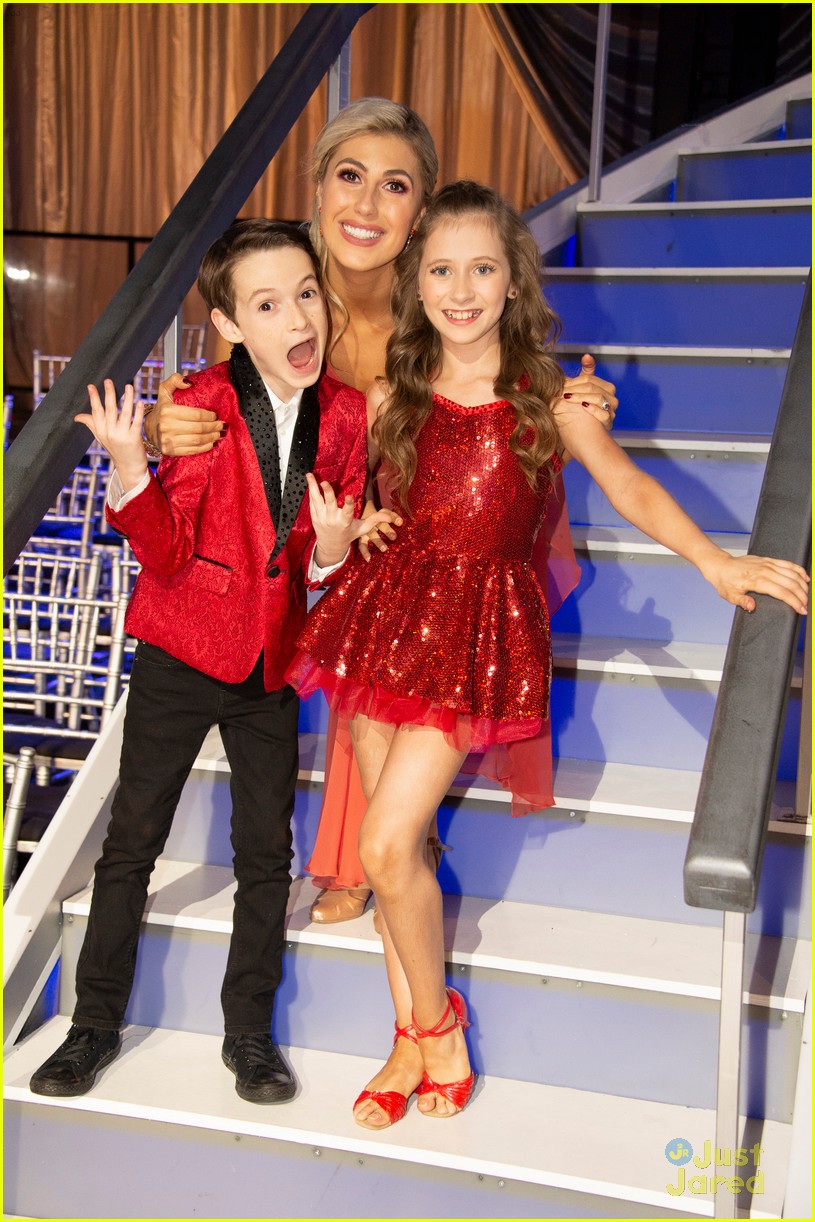 'Dancing With The Stars Juniors' Reveals Premiere Episode Song & Dance ...