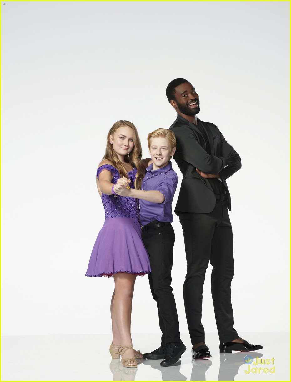 'DWTS' Introduces Full 'Dancing With The Stars Juniors' Cast With Red ...