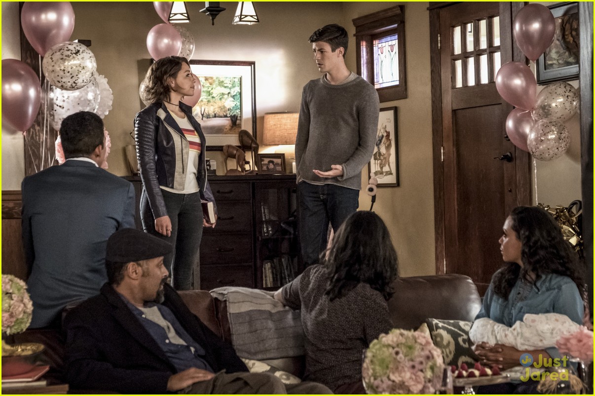 'The Flash' Reveals Nora West-Allen in Her XS Suit in First Pics From ...