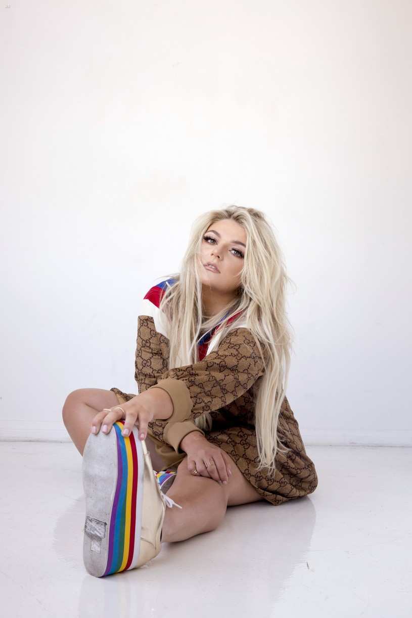 Taylor Grey Debuts 'Back To Bite' Lyric Video With JJJ - Watch Now ...