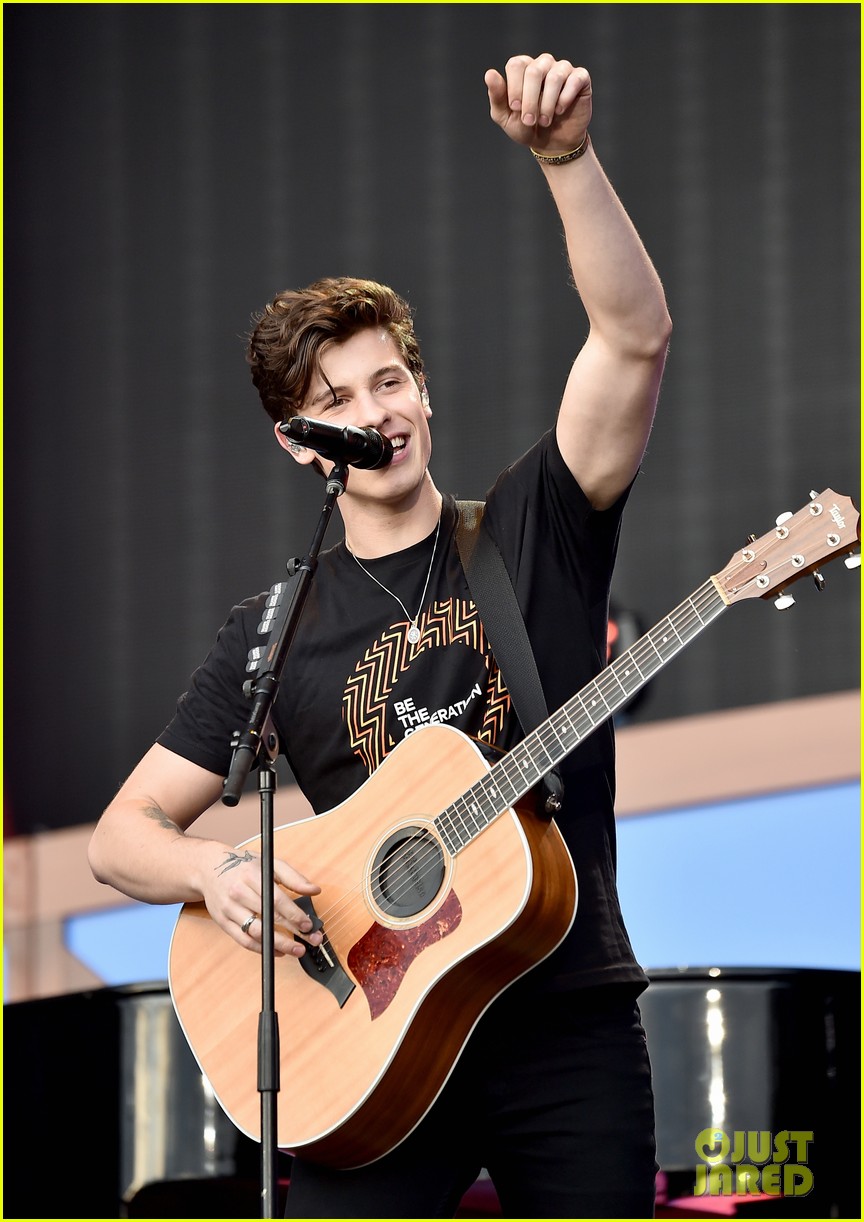 Shawn Mendes Hits the Stage at Global Citizen Festvial 2018! | Photo ...